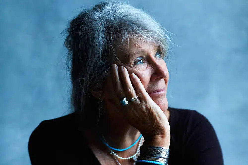 Vashti Bunyan's Folk Classic 'Lookaftering' Is Still Astonishing ...